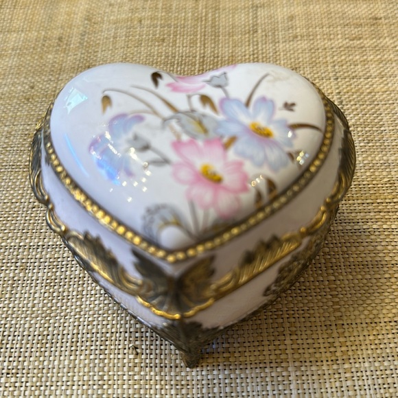 Other | Heart Vintage Footed Music Jewelry Box Porcelain Hand Painted ...